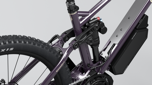 Bonnell 775 AM – Versatile Touring